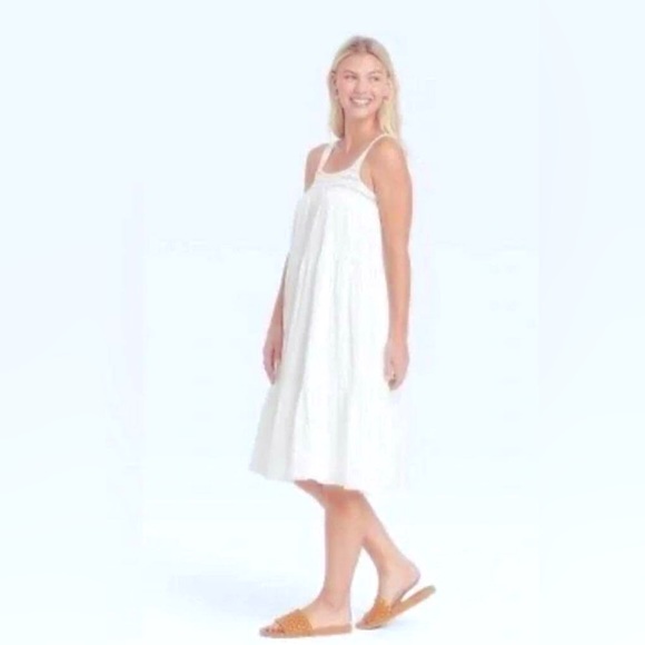 Universal Thread | Dresses | Universal Thread Beautiful White Sundress ...